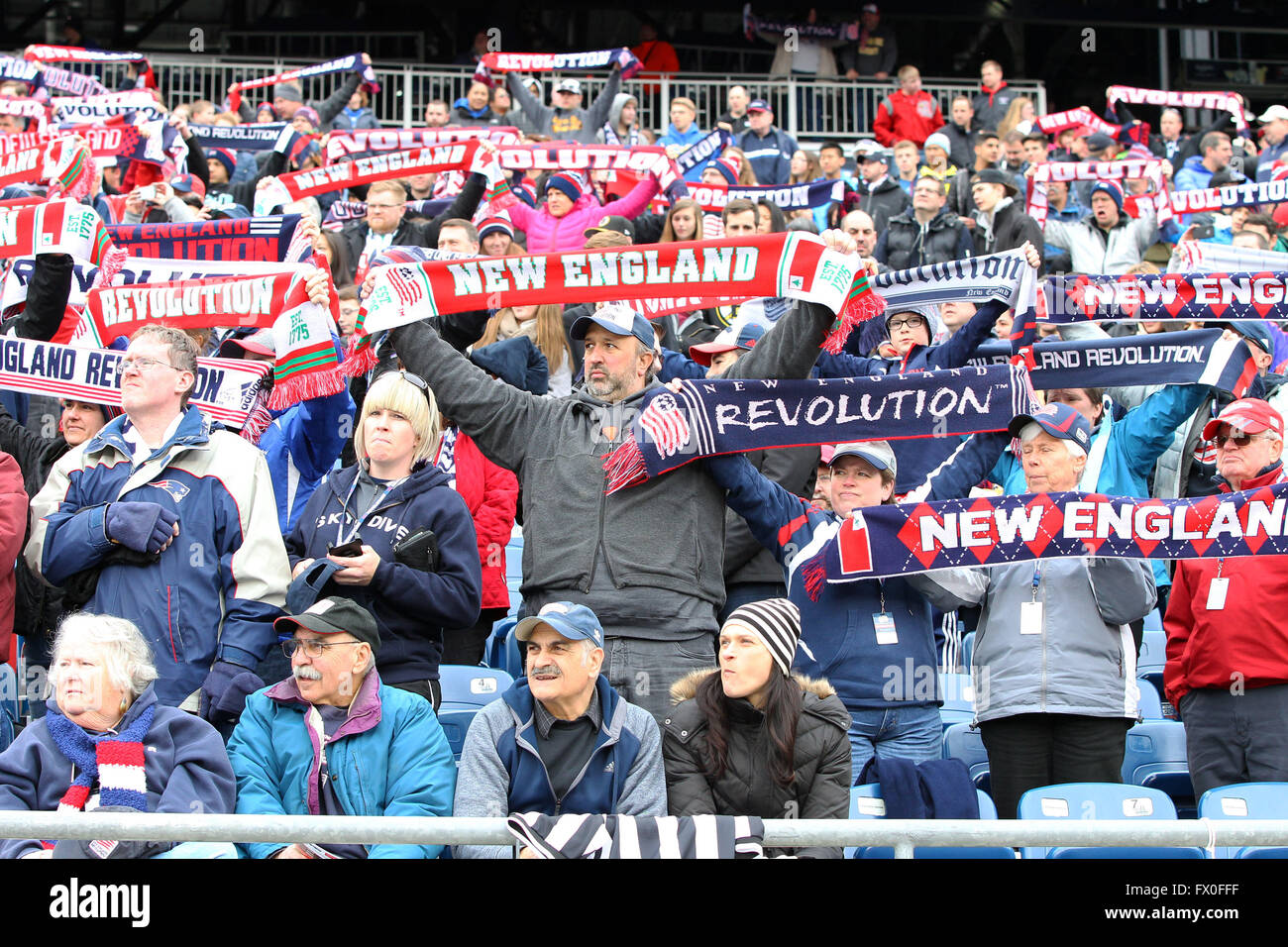 England usa fans show support hi-res stock photography and images - Alamy