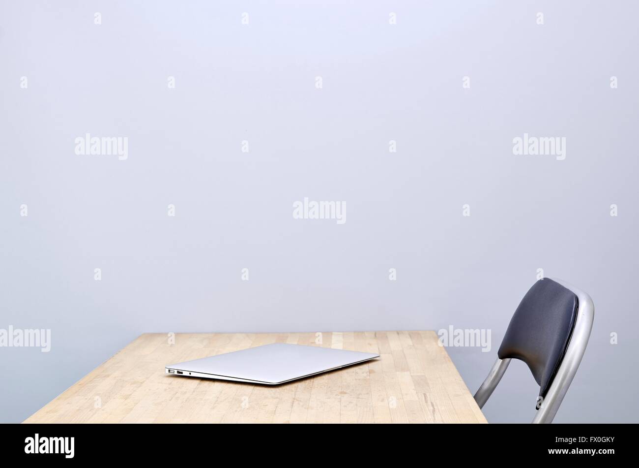A studio photo of a workplace office desk Stock Photo - Alamy