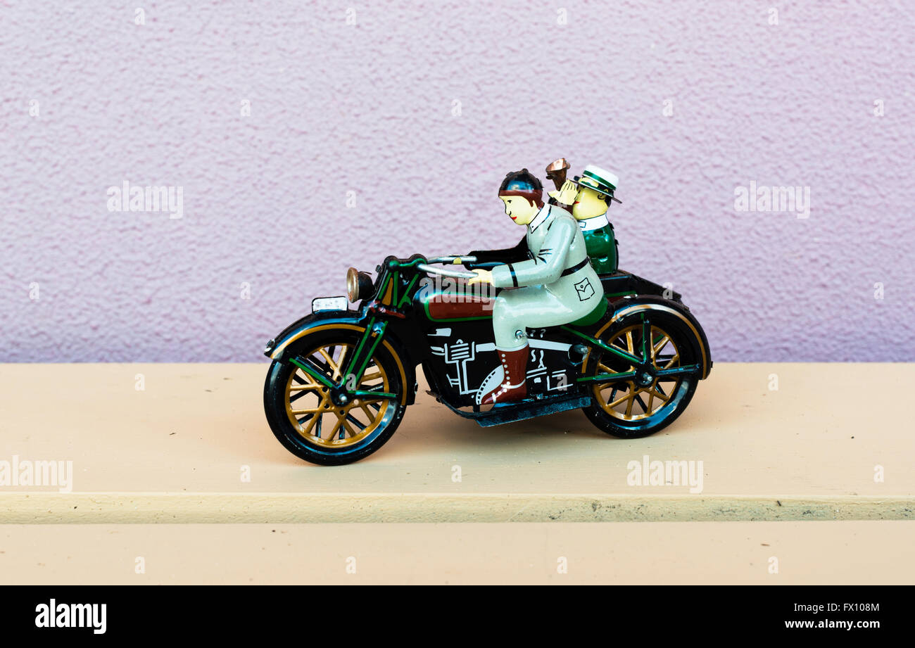 Old metal hi-res stock photography and images - Alamy