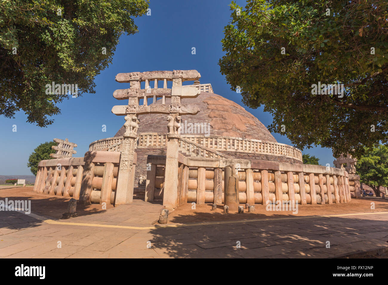 A view of the buddhist temple in Sanchi / India / UNESCO Stock Photo ...