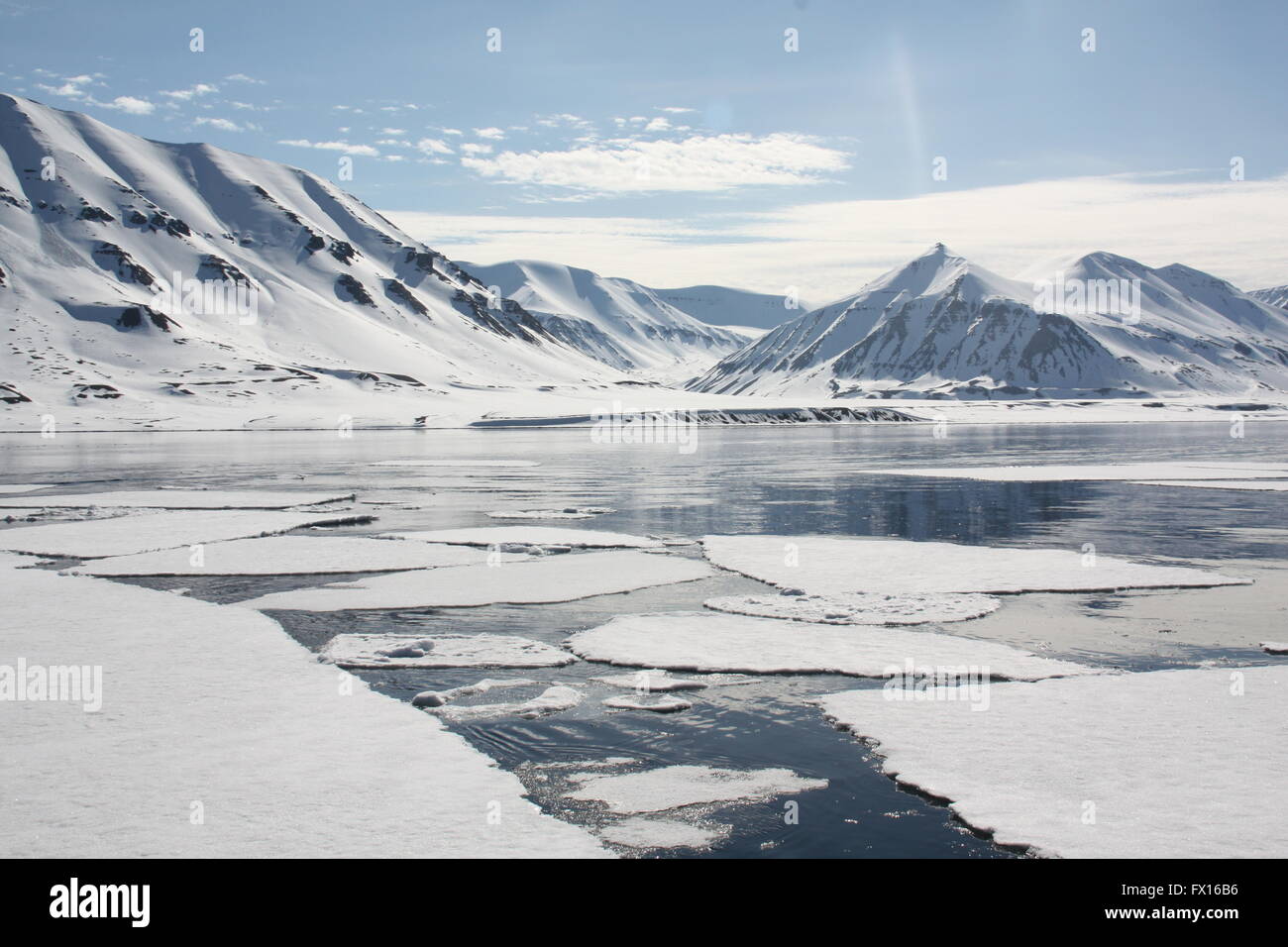 Arctic sea ice in Svalbard, Norway in June Stock Photo - Alamy