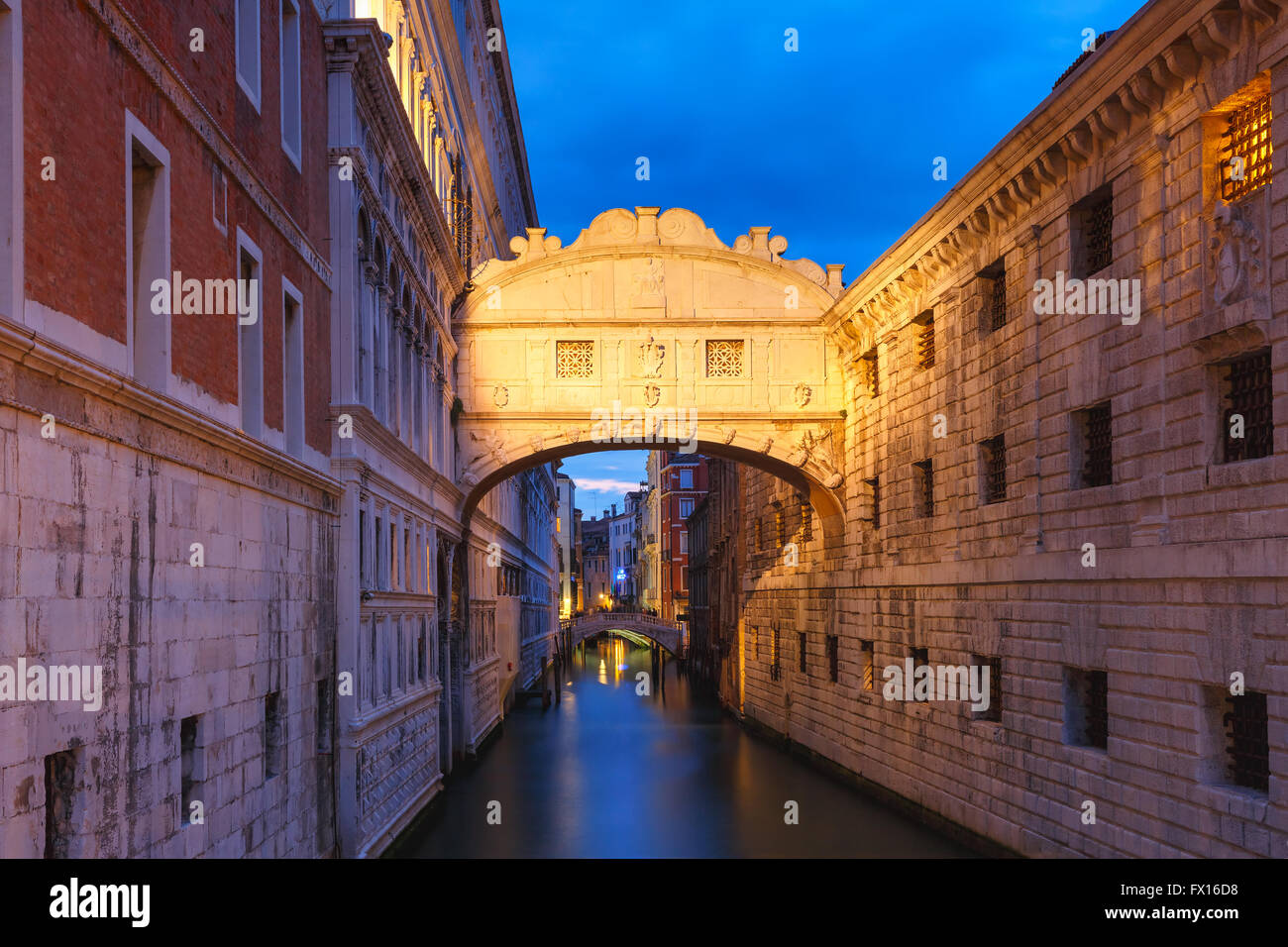 Bridge of Sighs or Ponte dei Sospiri in Venice Stock Photo - Alamy