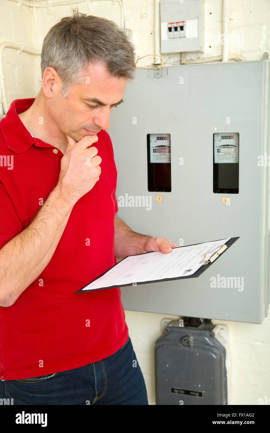 Power costs hi-res stock photography and images - Alamy