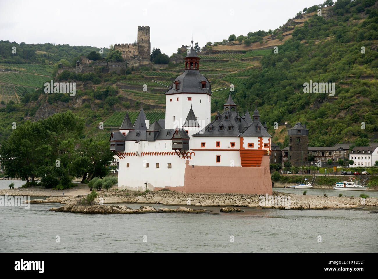 Rhineland, Germany, Village as seen from the Rhine river Stock Photo ...