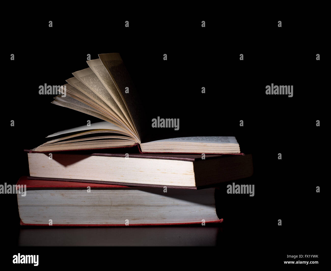 Open old book back hi-res stock photography and images - Alamy