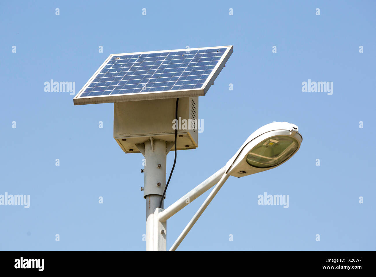 Single Street Lamp High Resolution Stock Photography and Images - Alamy