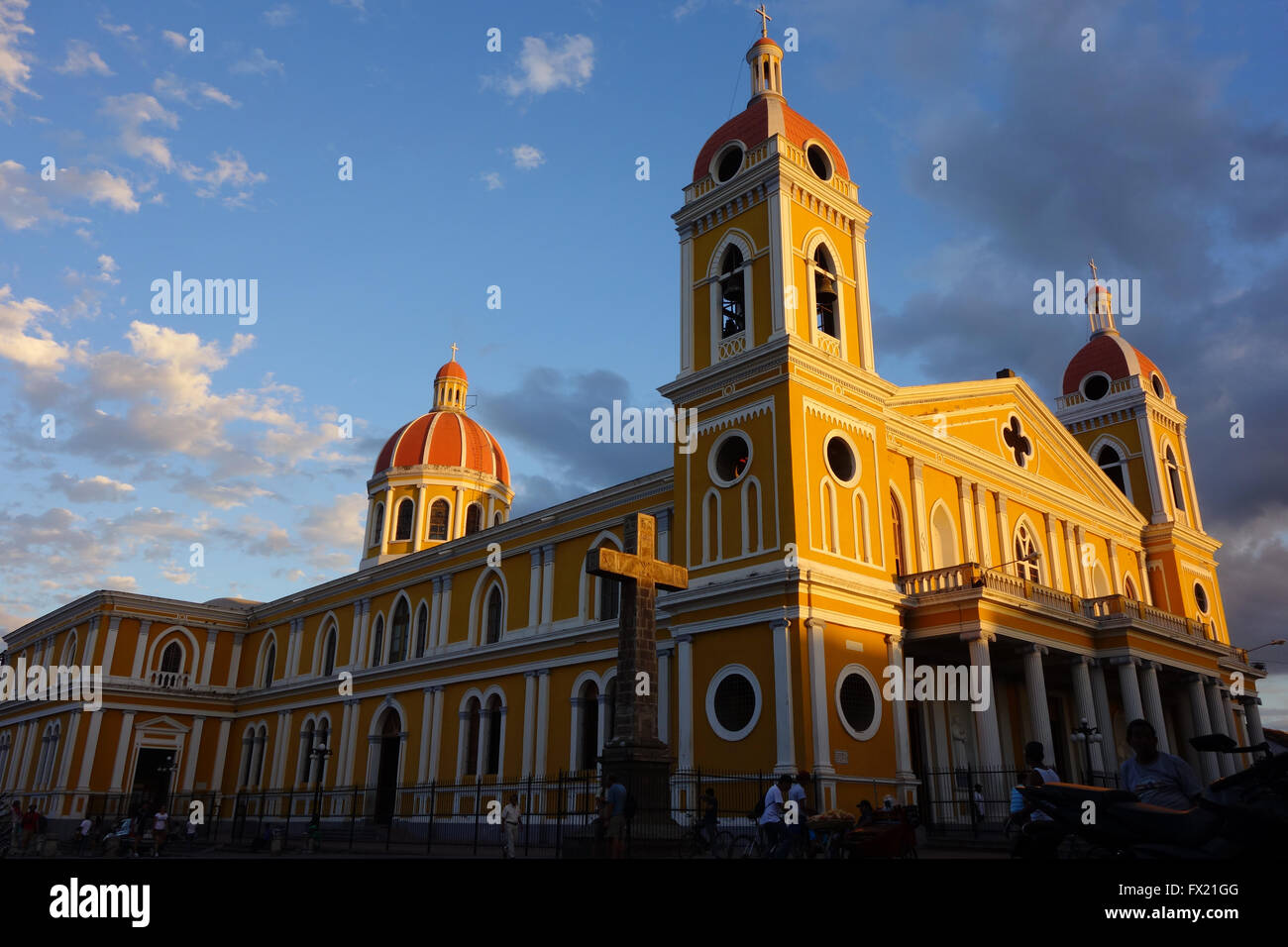 Granada centrale hi-res stock photography and images - Alamy