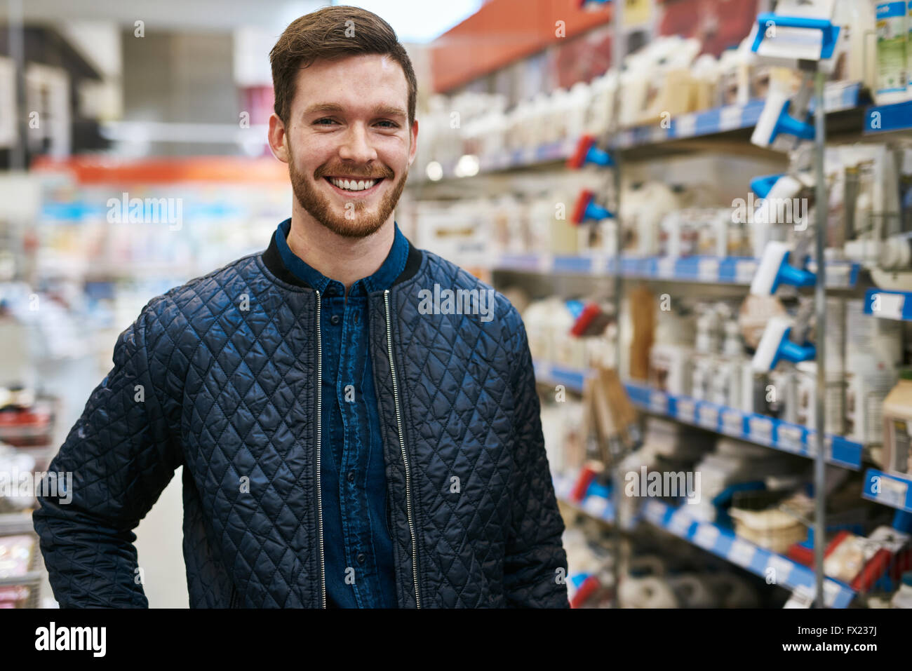 Racks hardware hi-res stock photography and images - Alamy
