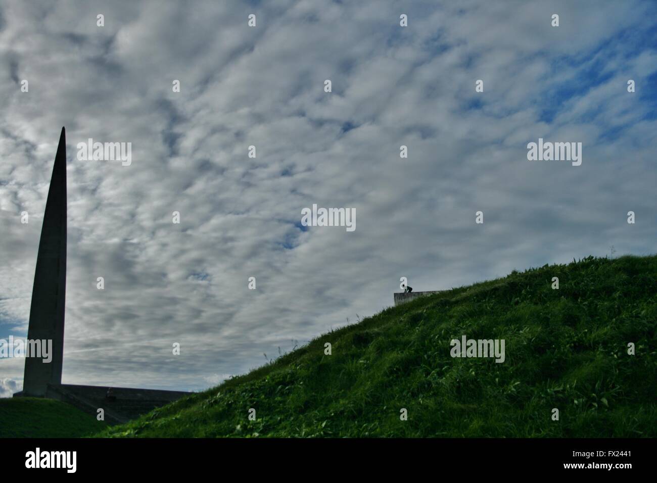 Cloudy day sky hi-res stock photography and images - Alamy