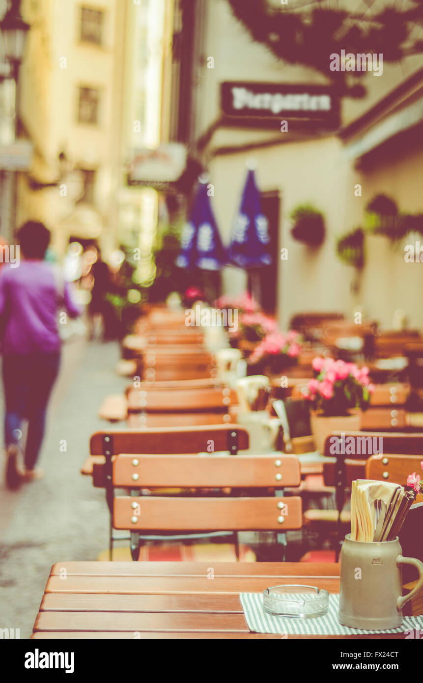 Cafe terrace garden hi-res stock photography and images - Alamy