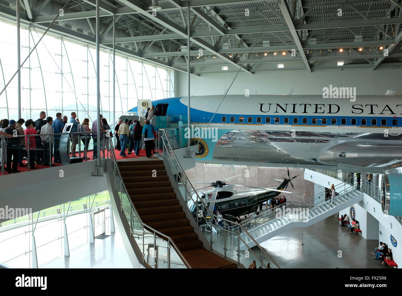 Retired Air Force One in President Reagan Library and Museum, Simi ...