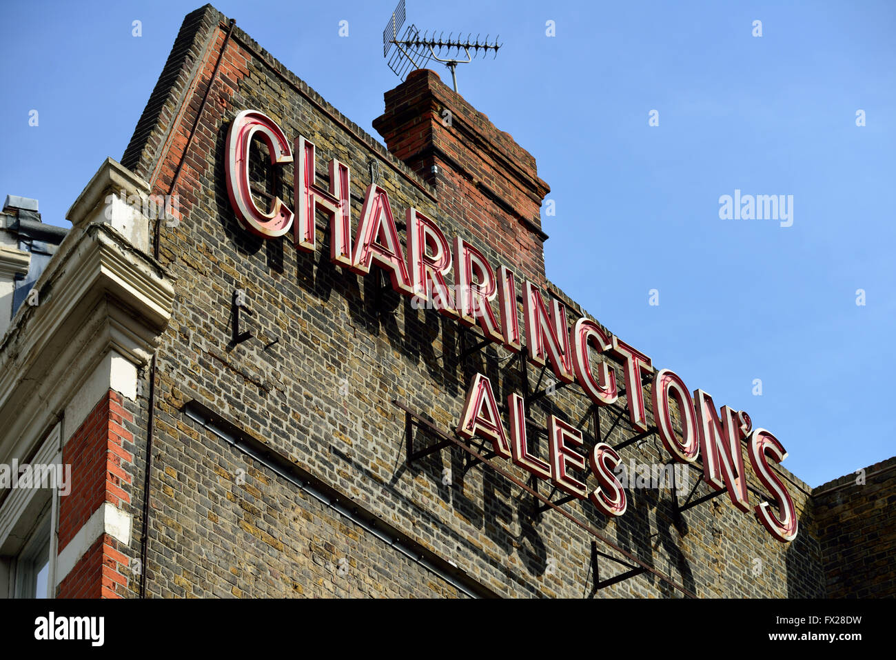 Charringtons pub hi-res stock photography and images - Alamy