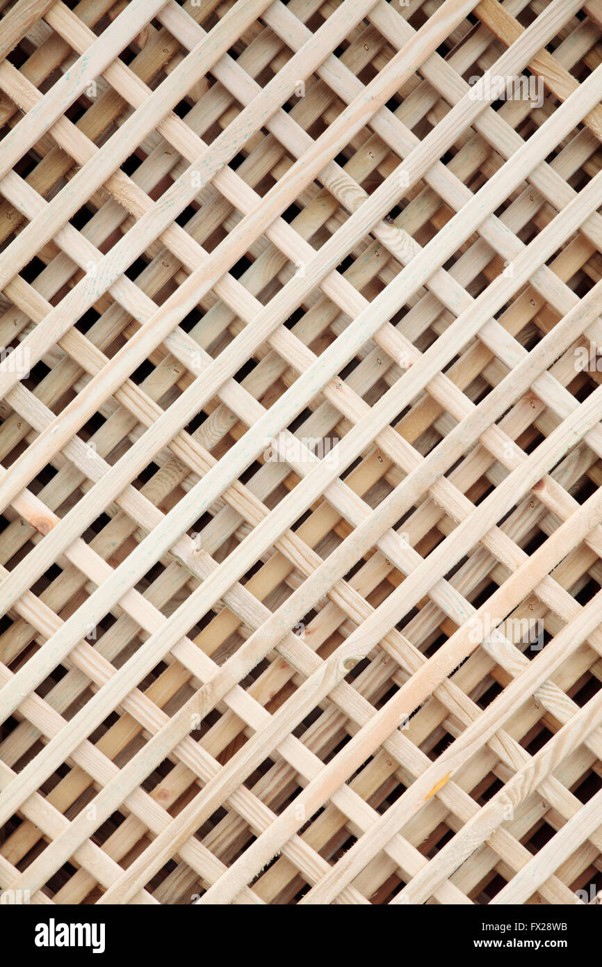 Timber trellis hi-res stock photography and images - Alamy