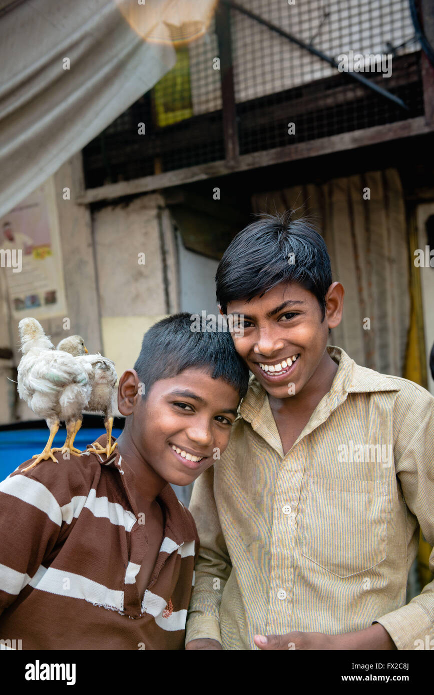Indian boys at Baiganwadi slum, Mumbai Stock Photo - Alamy