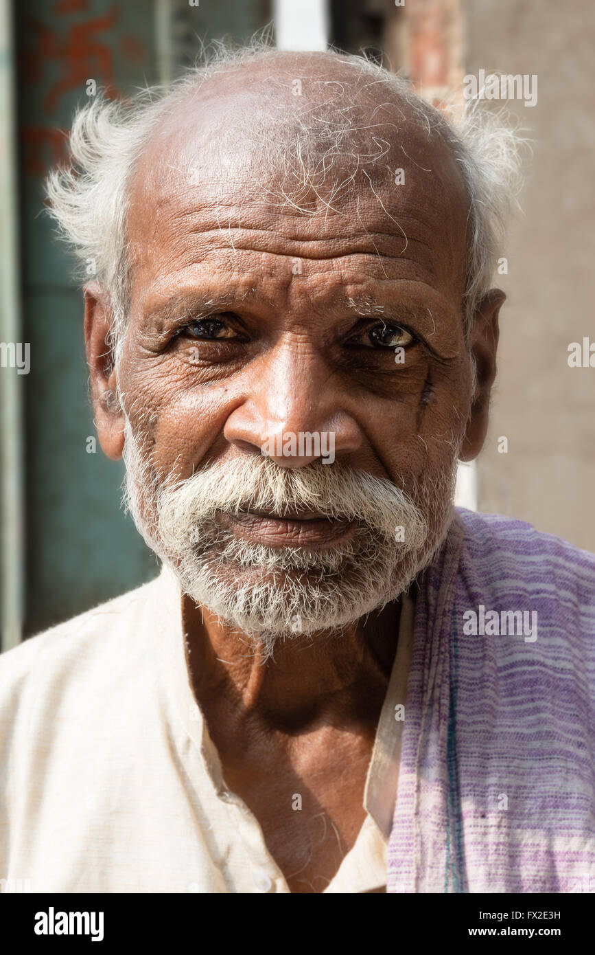 Portrait wise hi-res stock photography and images - Alamy