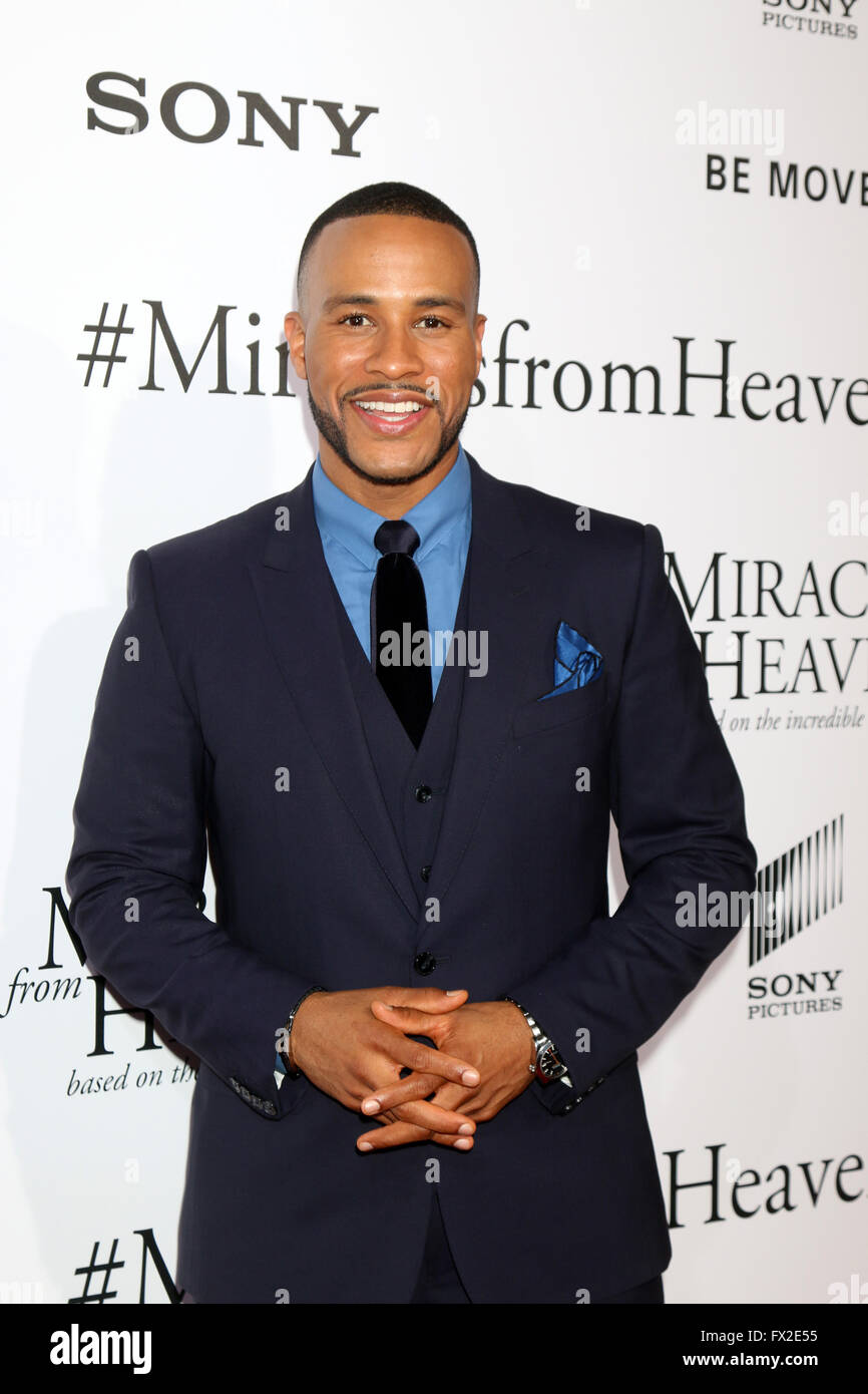 World premiere of Columbia Pictures' 'Miracles From Heaven' at ArcLight ...