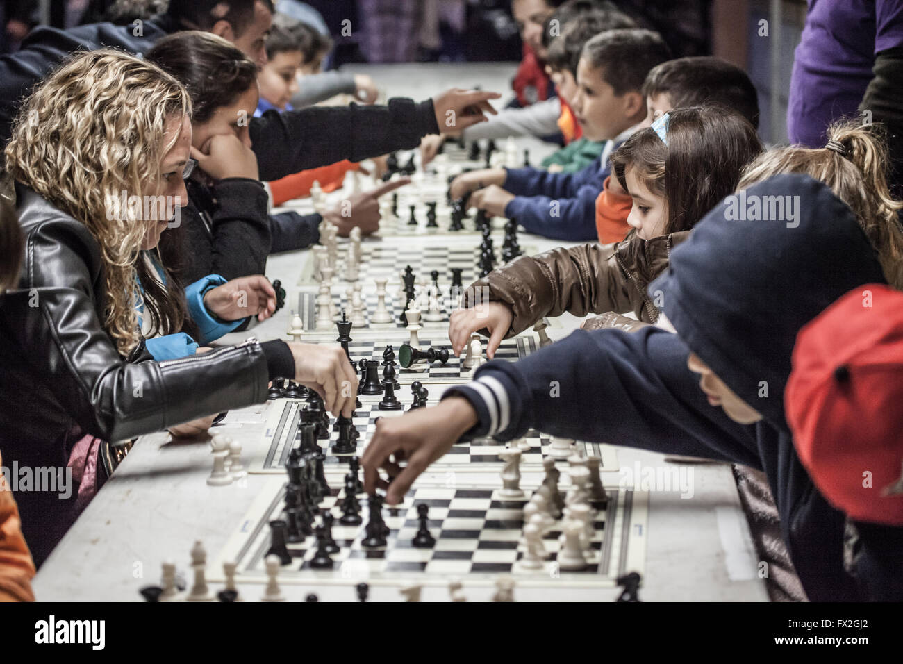 people playing chess Stock Photo - Alamy