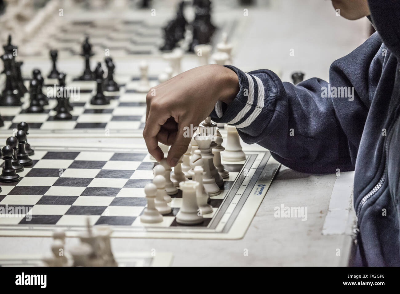 people playing chess Stock Photo - Alamy