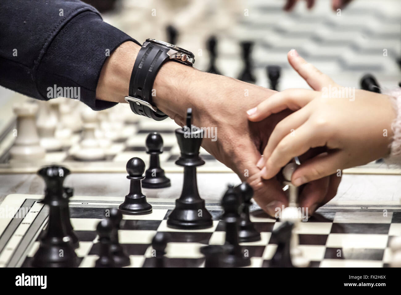 people playing chess Stock Photo - Alamy