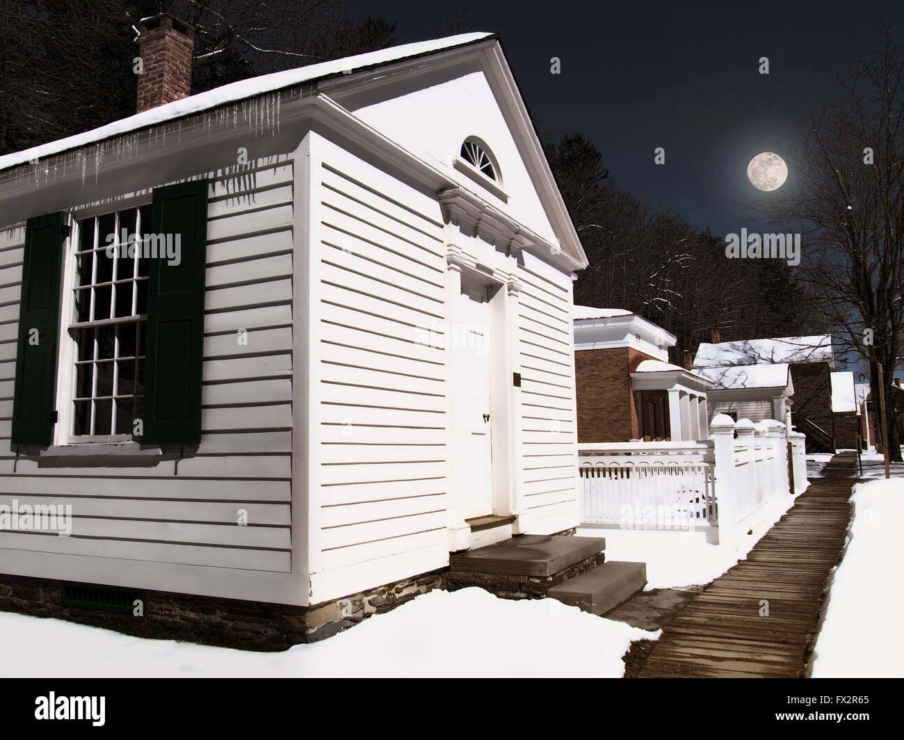 small town at night Stock Photo - Alamy