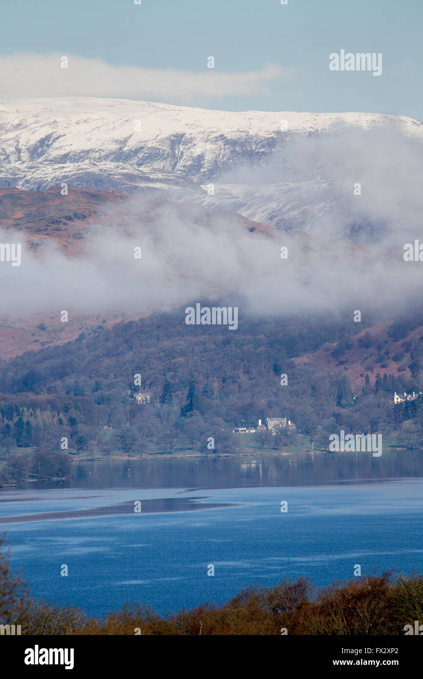 Lake Windermere Cumbria 10th April 2016 UK Weather .Morning mist Lake ...