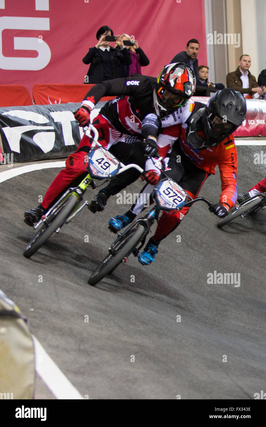 Elbowing hi-res stock photography and images - Alamy
