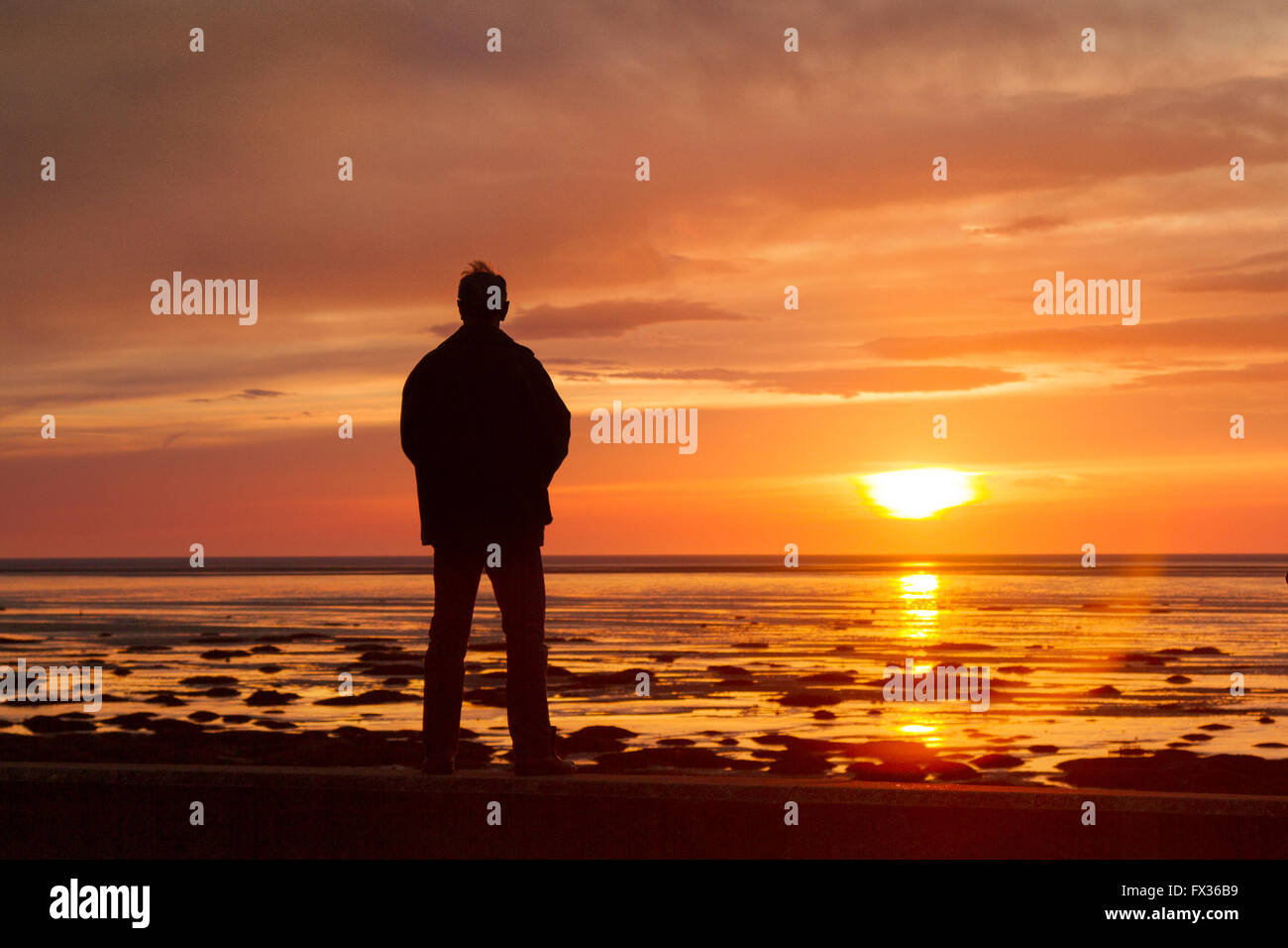 Sefton beachs hi-res stock photography and images - Alamy