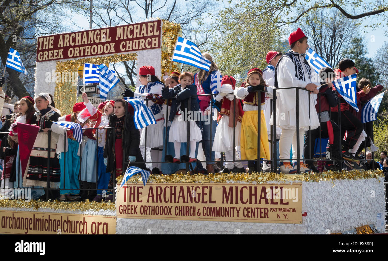 Children on the Archangel Michael Orthodox Church float in the 2016 New ...