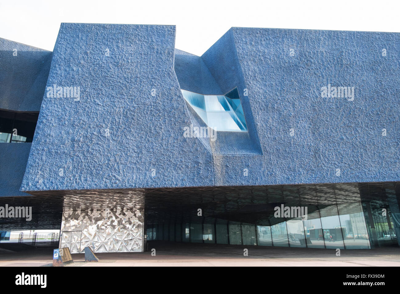 The Blue Museum. National Museum of Natural Science of Catalonia ...