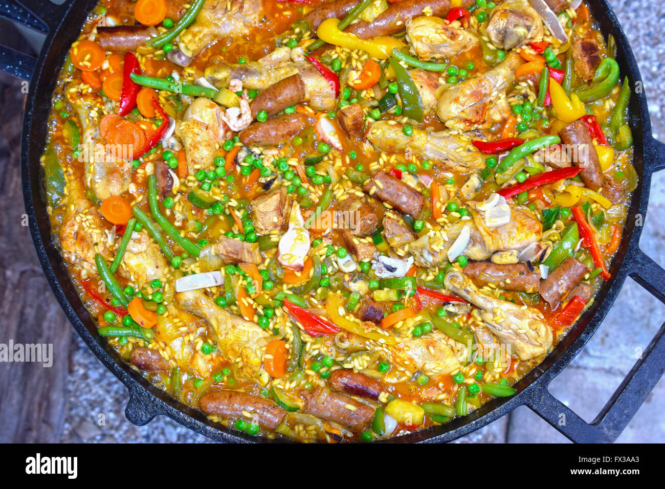 Rice chicken paella hi-res stock photography and images - Alamy