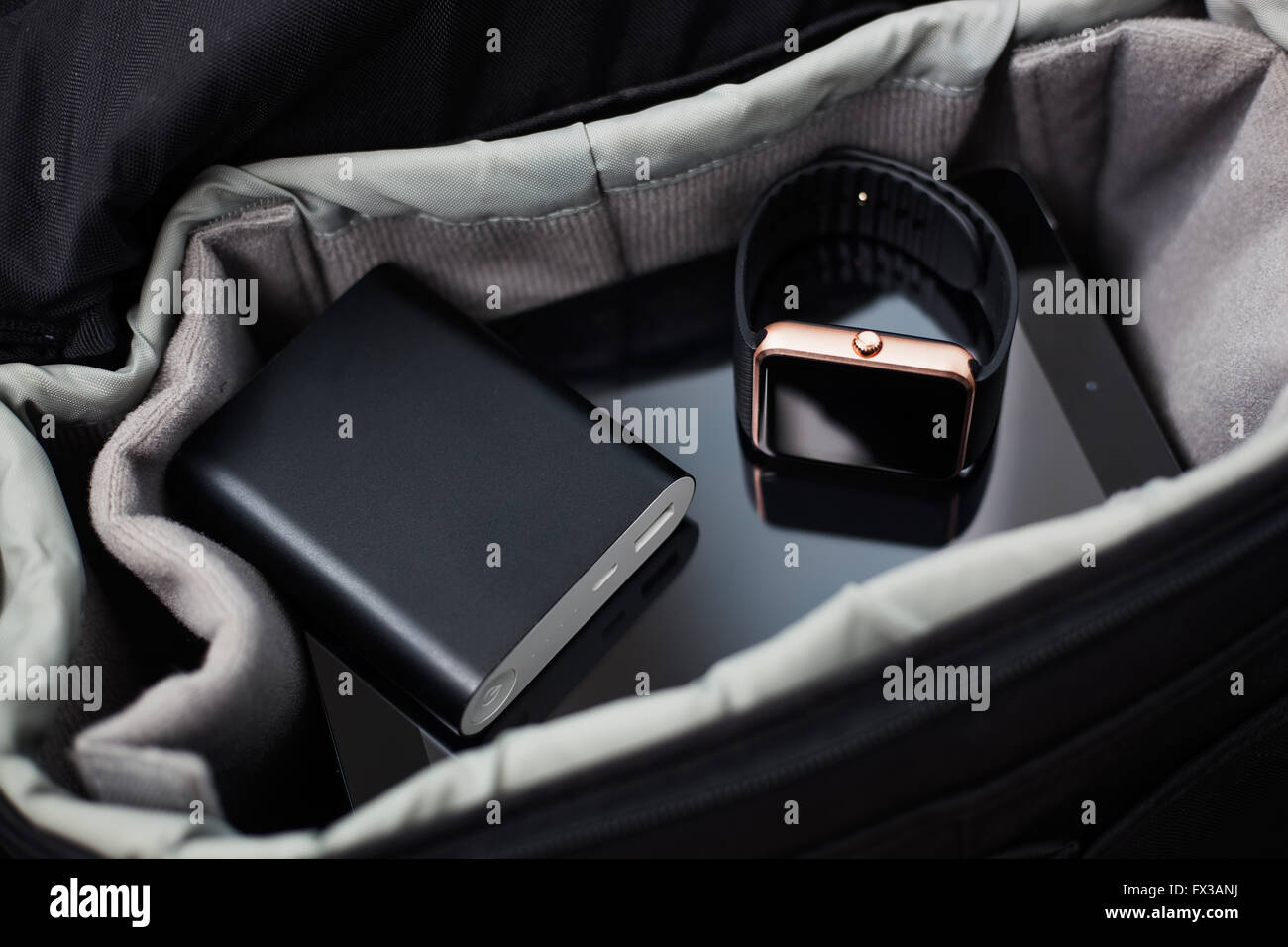 Smart internet hi-res stock photography and images - Alamy