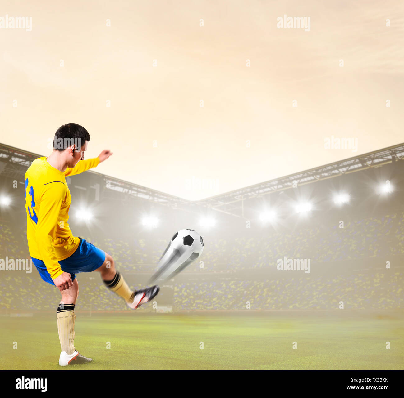 Soccer player back hi-res stock photography and images - Alamy