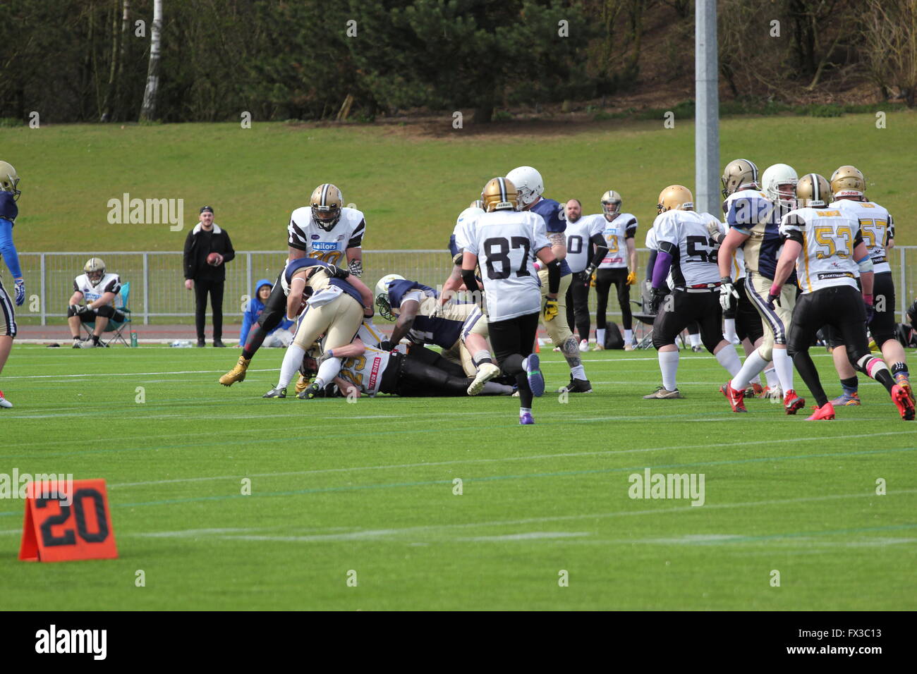 American Football, Oxford Saints versus Cornish Sharks Stock Photo - Alamy