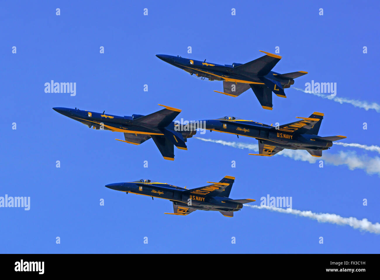 Airplanes Blue Angels F-18 Hornet flying at 2015 Los Angeles Air Show ...
