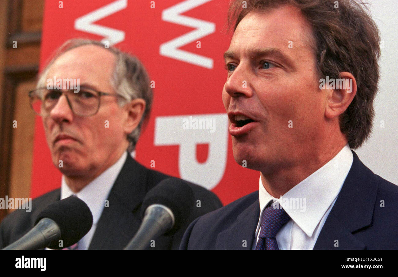 Scottish referendum 1997 hi-res stock photography and images - Alamy