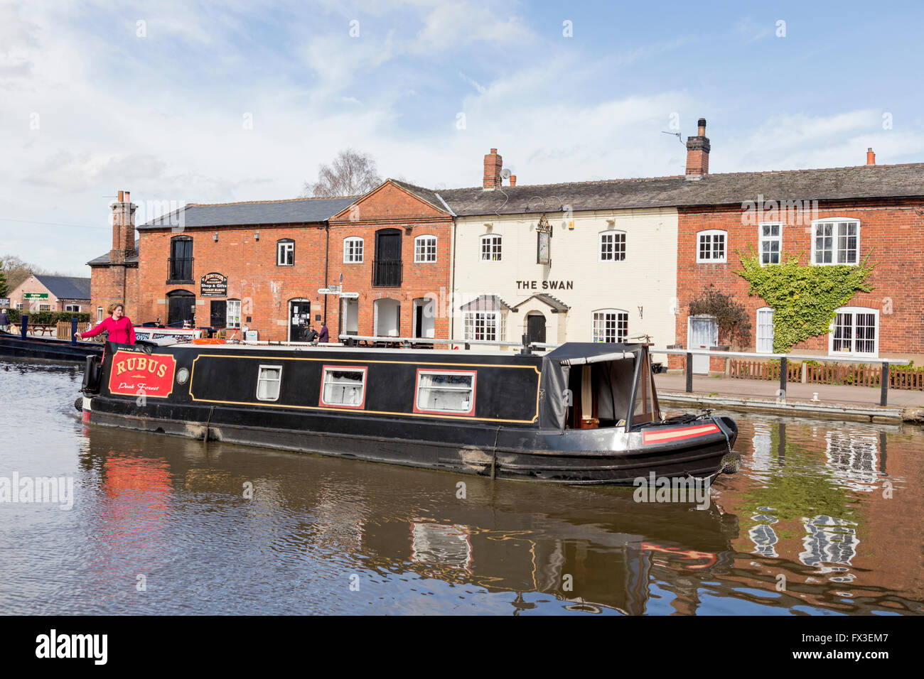 Boating on the Trent & Mersey Canal at Fradley Junction, Staffordshire ...