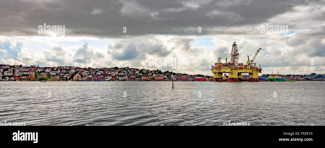 Oil Rig in port of Sandnes a cloudy day, Norway Stock Photo - Alamy