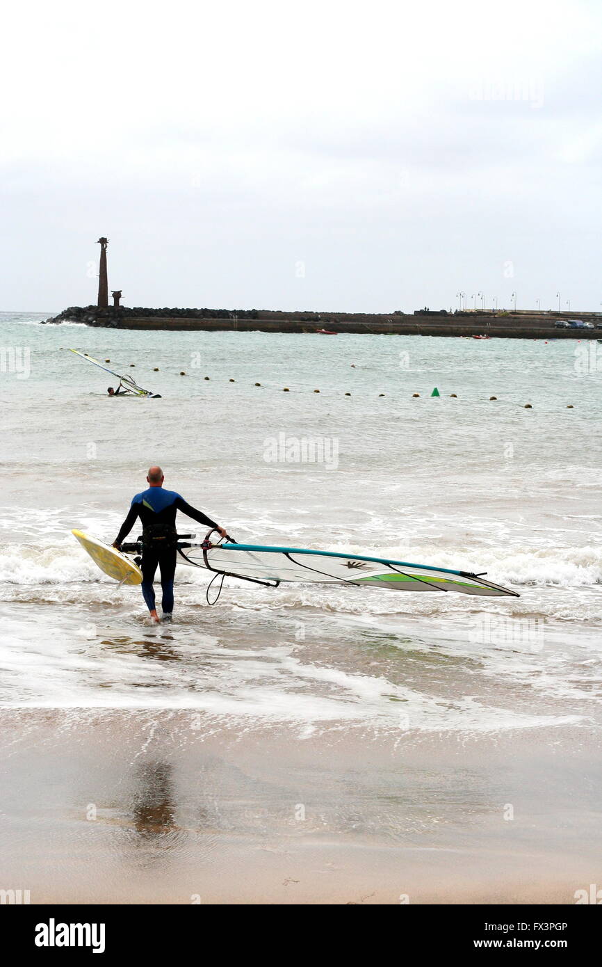 Waves in windy misty hi-res stock photography and images - Alamy