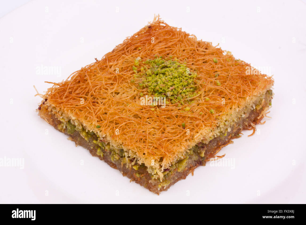 Kadayif hi-res stock photography and images - Alamy