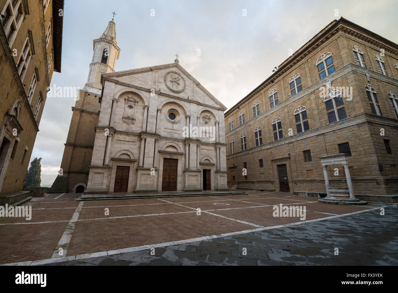 the Cathedral of Santa Maria Assunta in the main square of Pienza ...