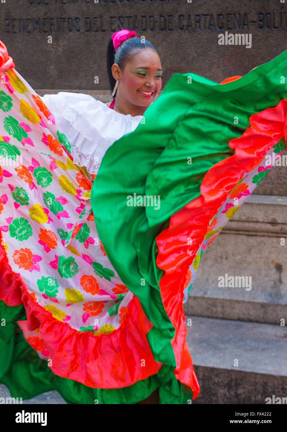 Street performer in Cartagena Colombia Stock Photo - Alamy