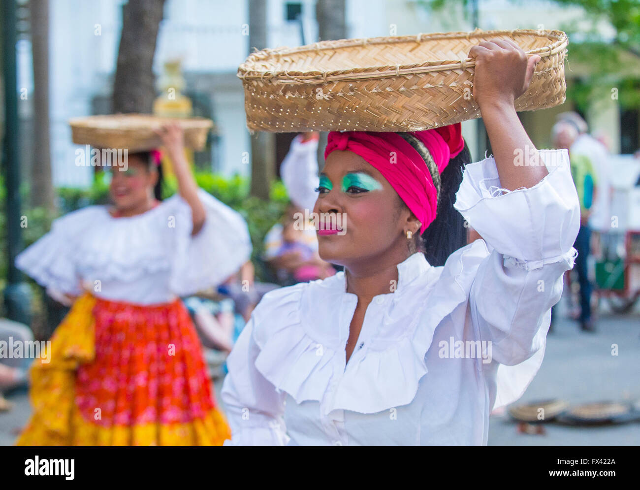 Street performers in Cartagena Colombia Stock Photo - Alamy