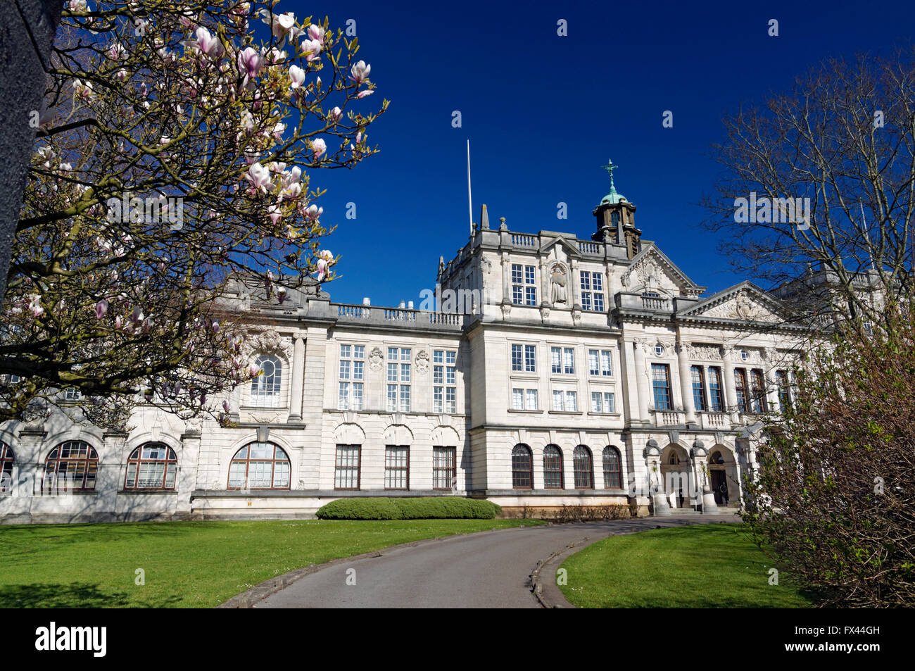 Cardiff university building Cathays Park, Cardiff, South Wales Stock ...