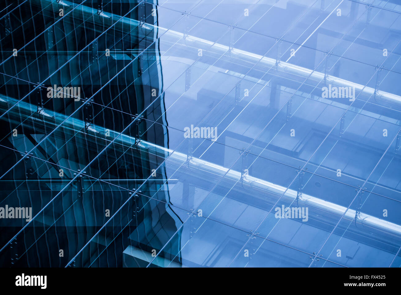 Beautiful reflection of modern commercial building Stock Photo - Alamy