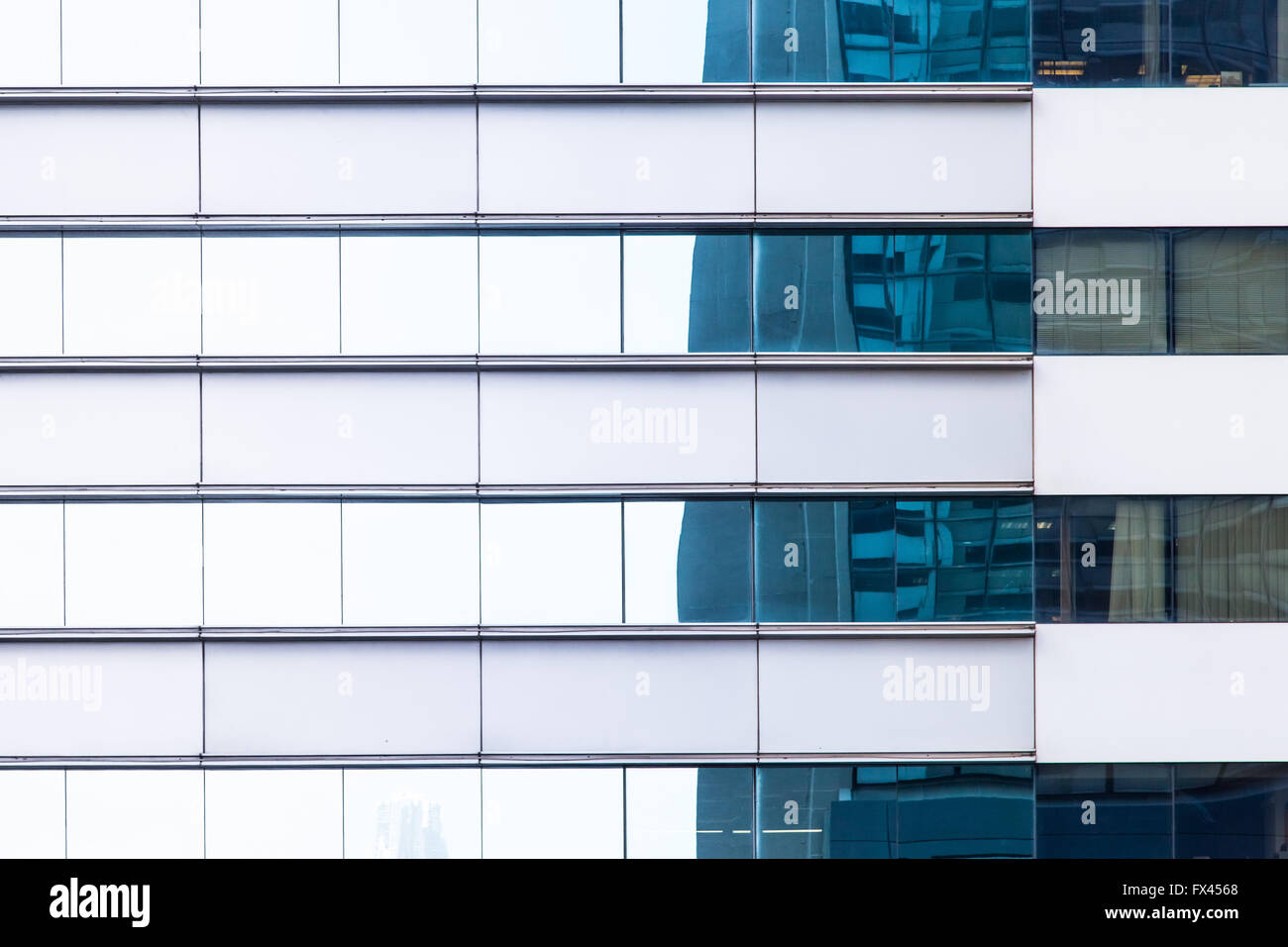 Beautiful reflection of modern commercial building Stock Photo - Alamy