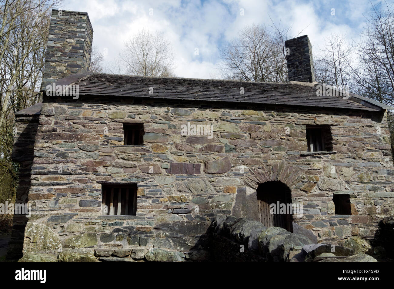 Y Garreg Fawr slate farm house from Waunfawr, Caernarfonshire, North ...