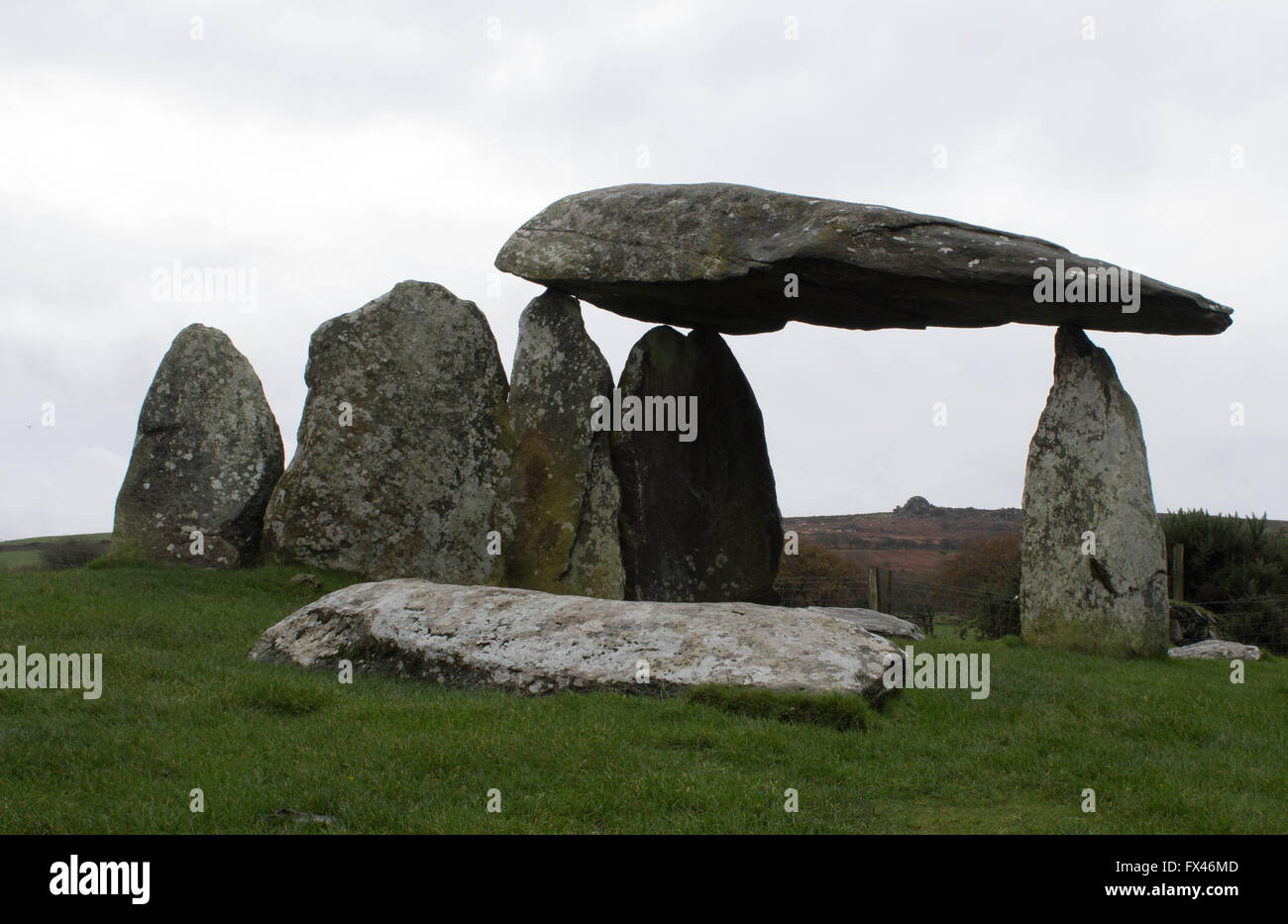 Pentre Ifan Burial chamber in Pembrokeshire Wales Stock Photo - Alamy