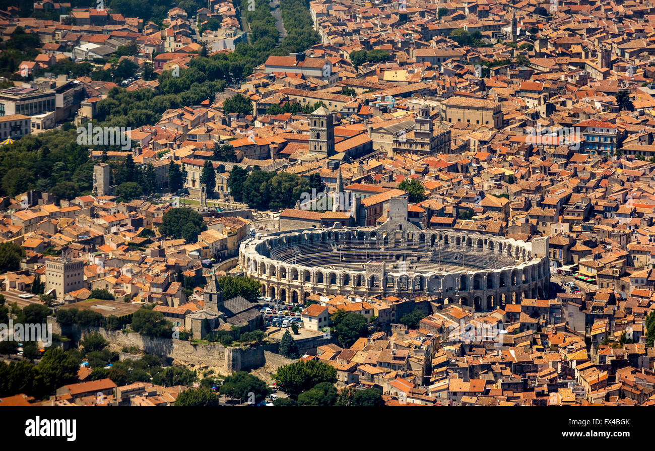 Arles france hi-res stock photography and images - Alamy