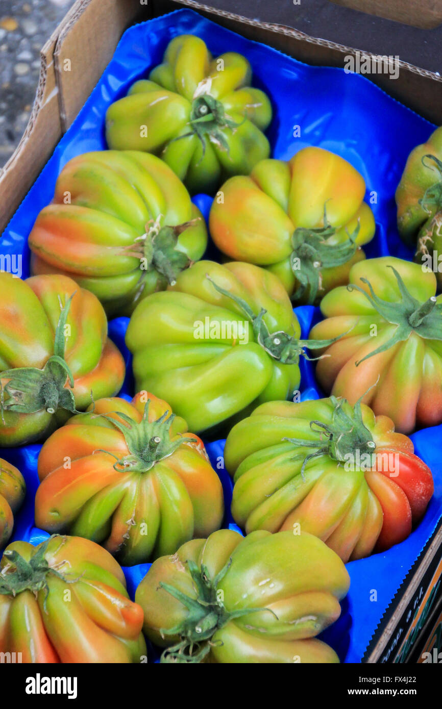 Knobbly vegetables hi-res stock photography and images - Alamy