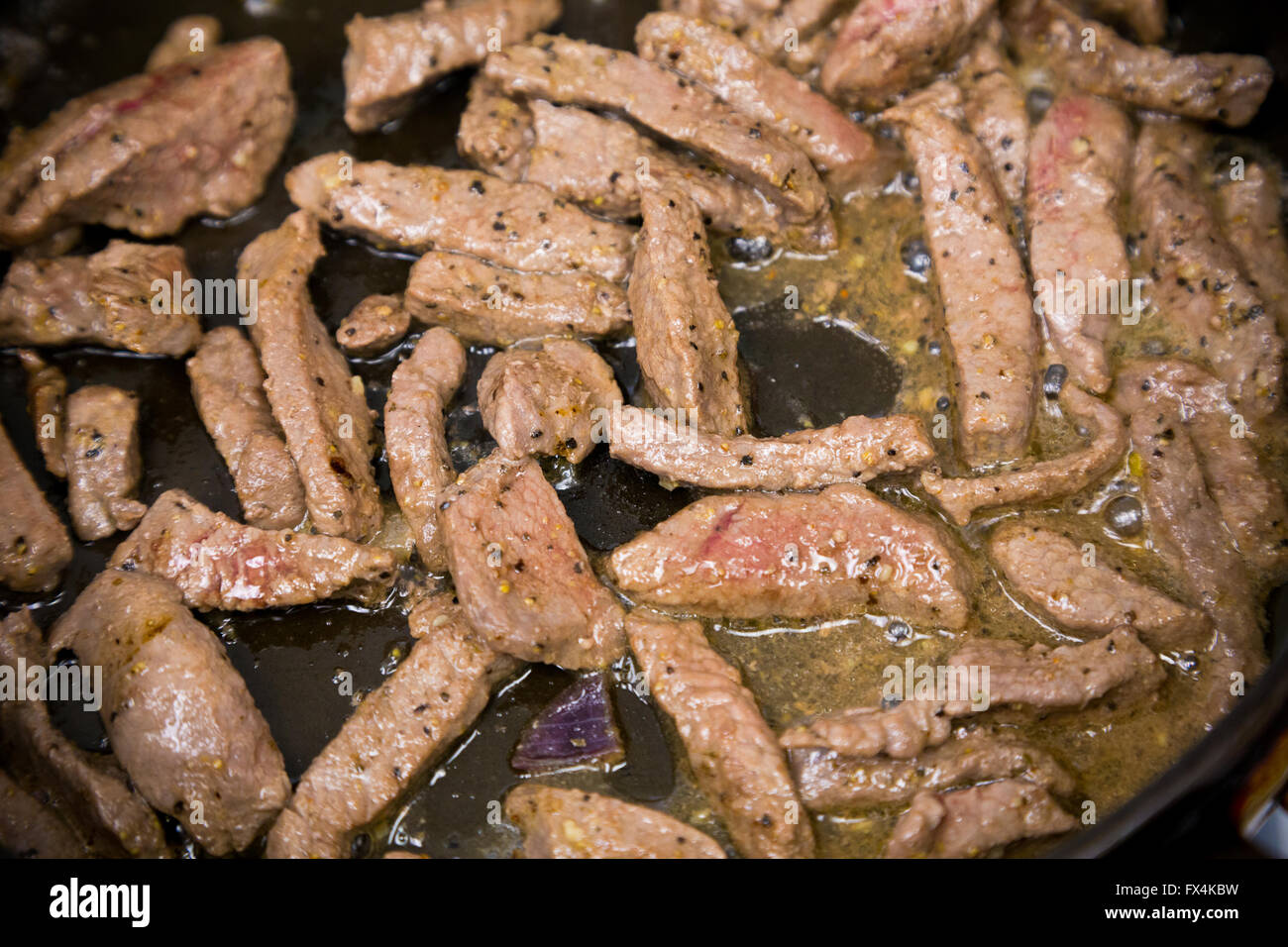 Meat venison hi-res stock photography and images - Alamy
